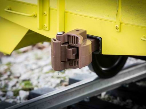 Long Railroad Coupler W / Bumper | Accu-Tie Rail System